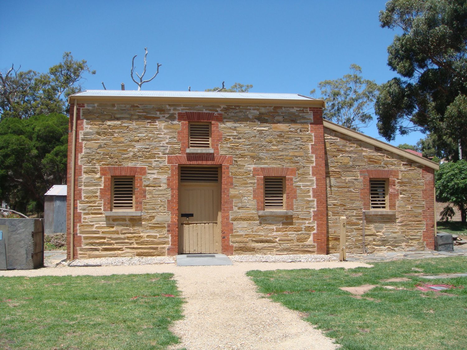 Willunga Slate Museum – National Trust