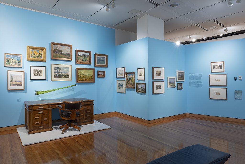 Seeing Canberra - CMAG - Curator's tour – National Trust