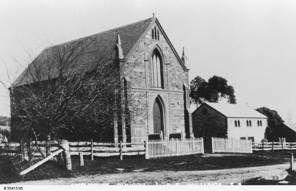 Churches Loop Heritage Walk – National Trust